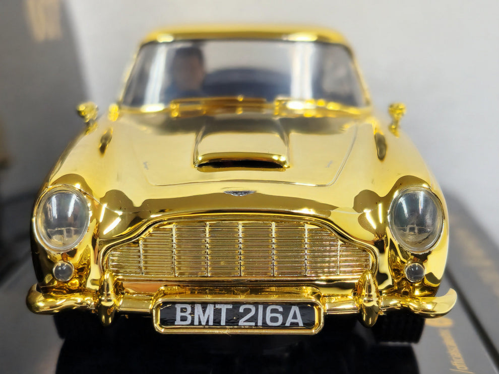 ASTON MARTIN DB5 - JAMES BOND - 60TH ANV 1/32 Scale Scalextric SCAC455 ...